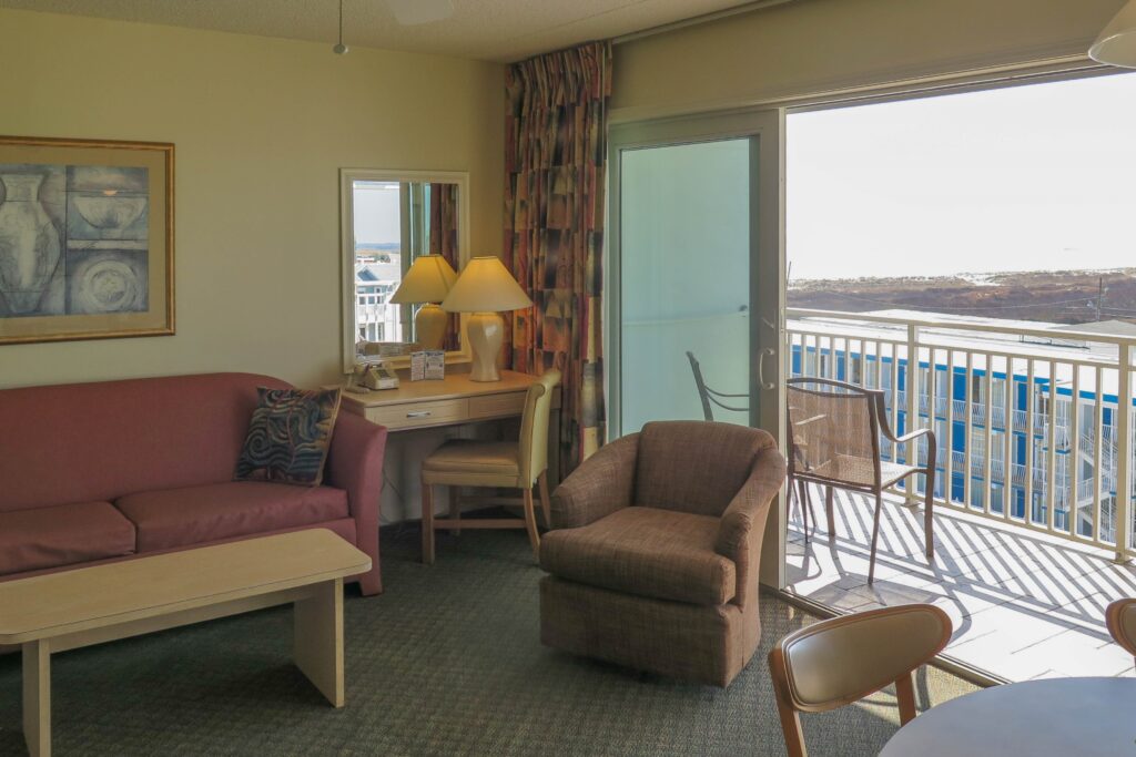 Home - Waters Edge Ocean Resort